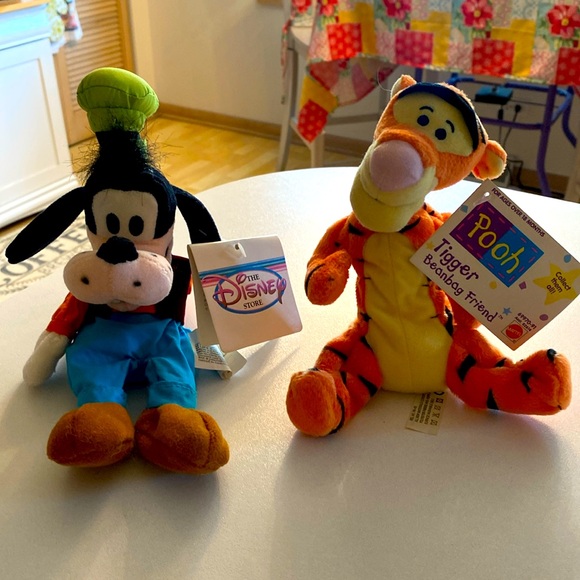 mattel and disney | Toys | From The Pool Collection Tigger And Goofy ...